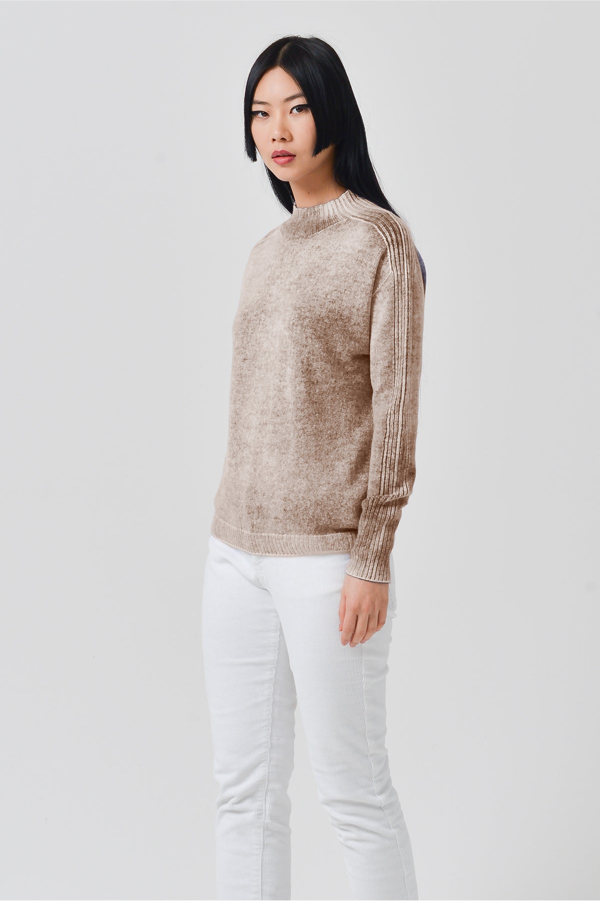 Lucy Frost Art Walnut | Ploumanac'h