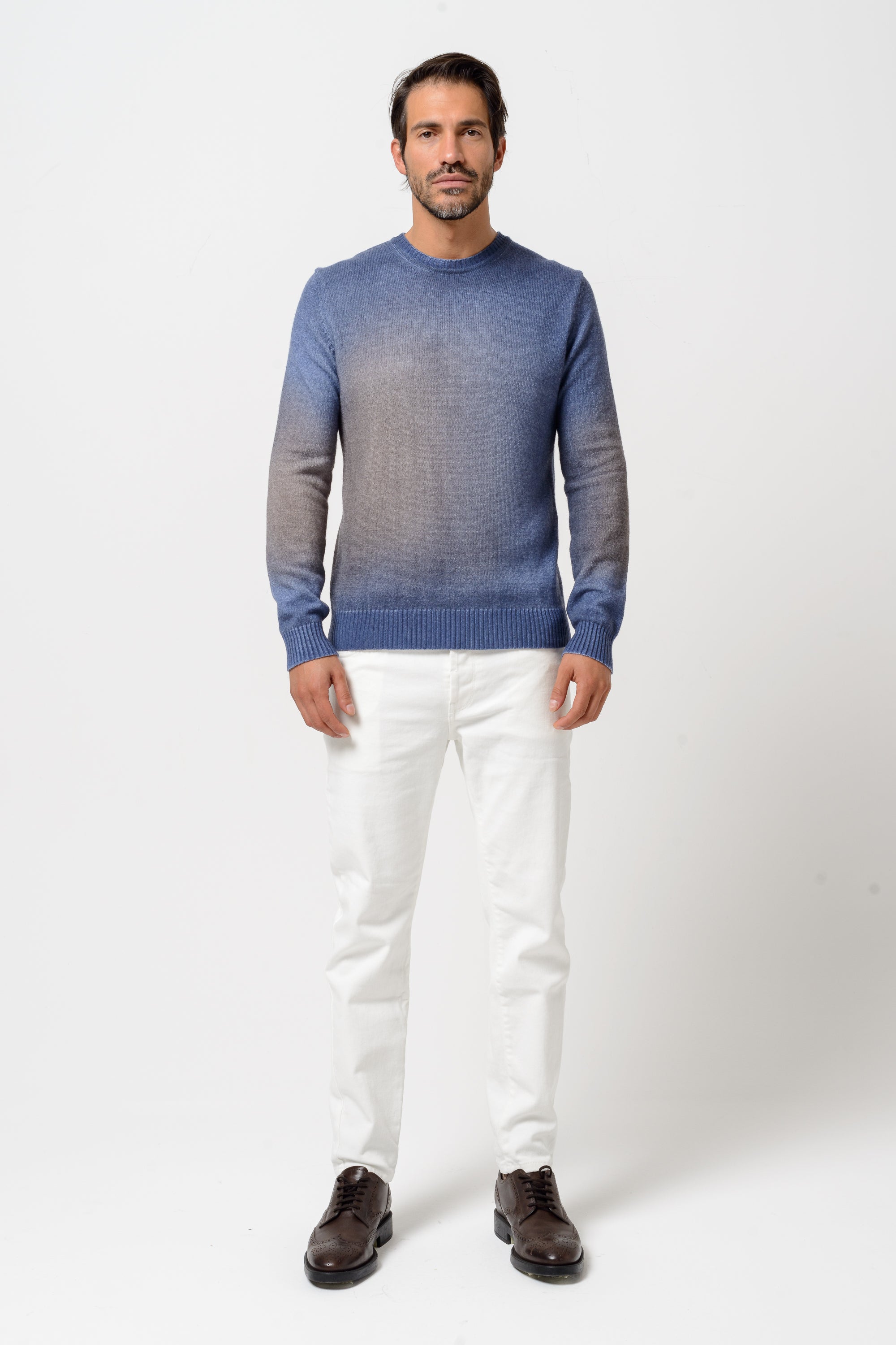 Alden Tasty Shades - Cashmere Blend Crewneck in Cassis | Ploumanac’h