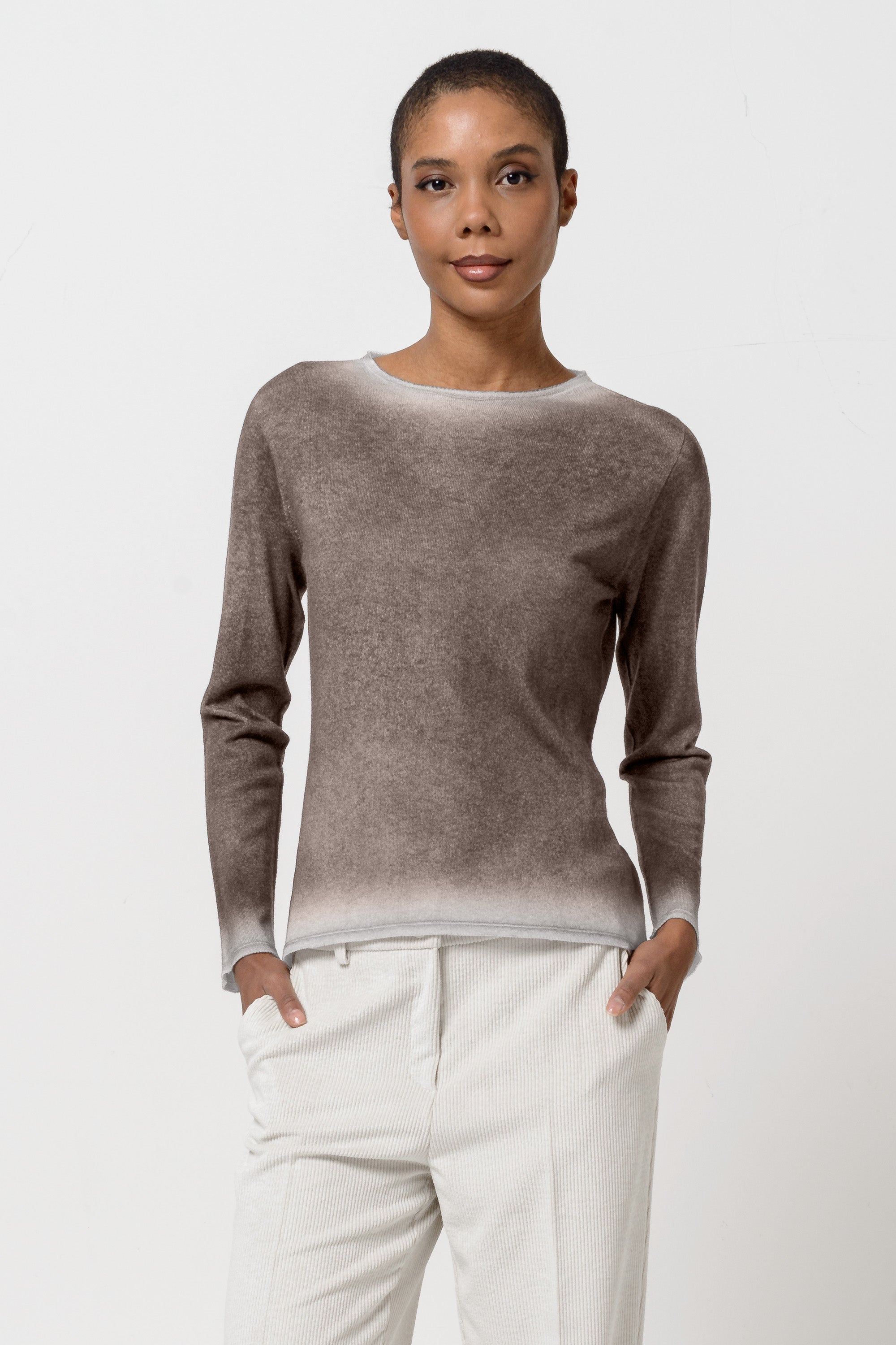 Bella Spray Art - Silk Cashmere Slim Fit Crew Neck in Cliff | Ploumanac’h