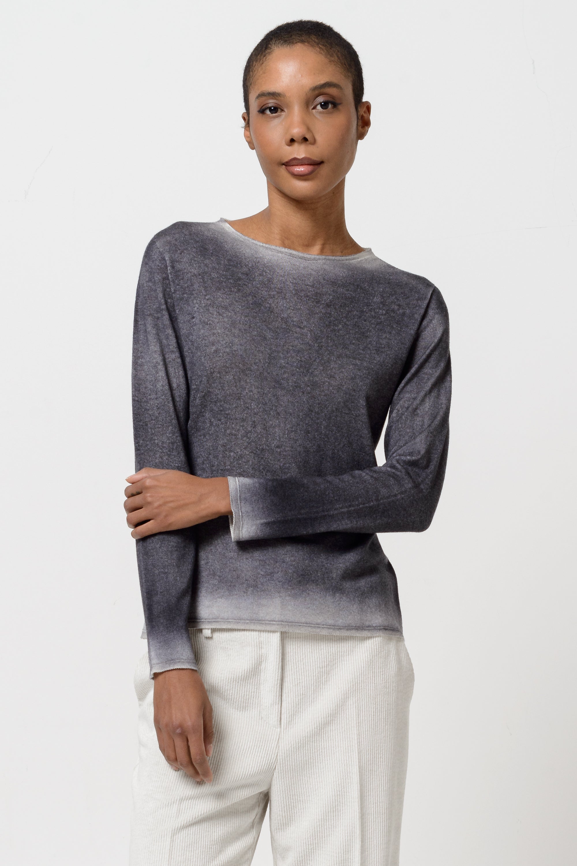Bella Spray Art - Silk Cashmere Slim Fit Crew Neck in Basalt | Ploumanac’h